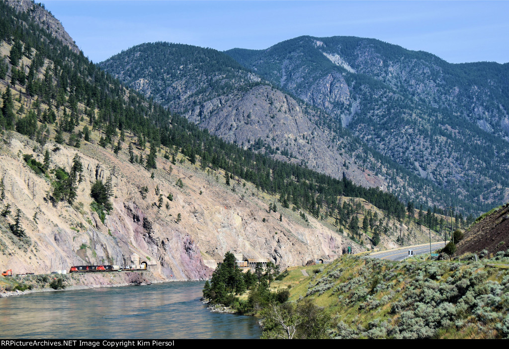 CN 5483 through the Tunnels at Skoonka